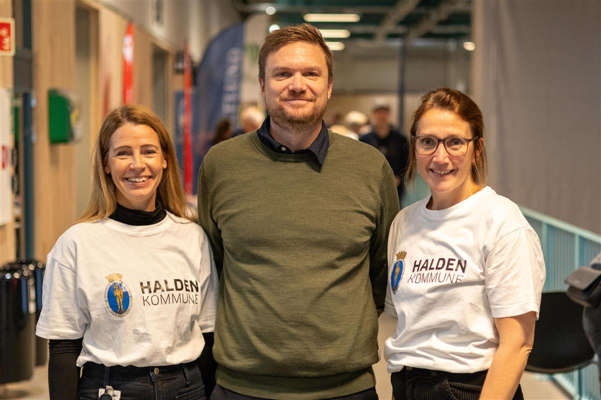 Halden arena var full av aktivitet under Seniorkonferansen 2025 ...
